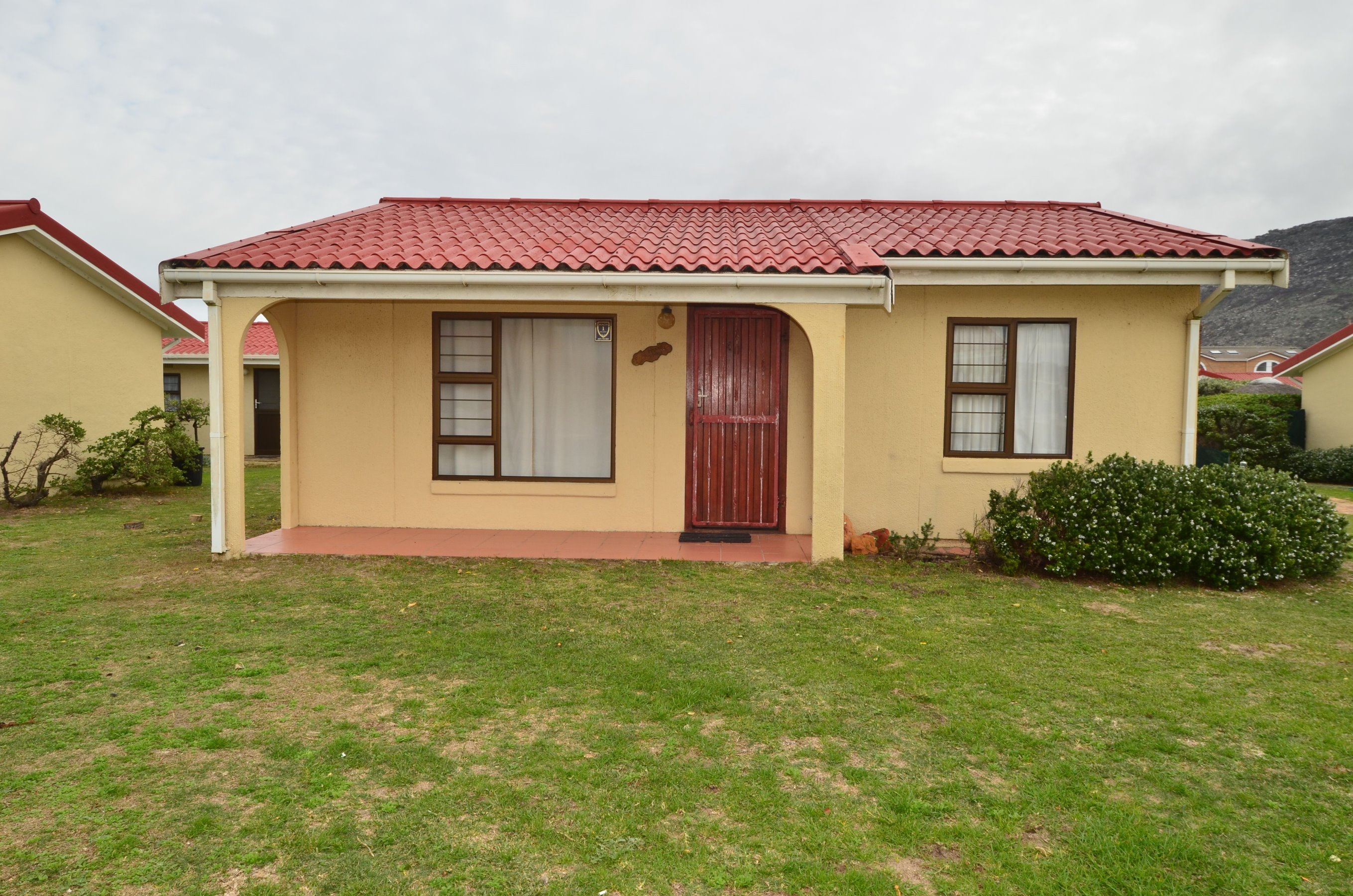 Cottage 40 - Medium 2 Bedroom Cottage